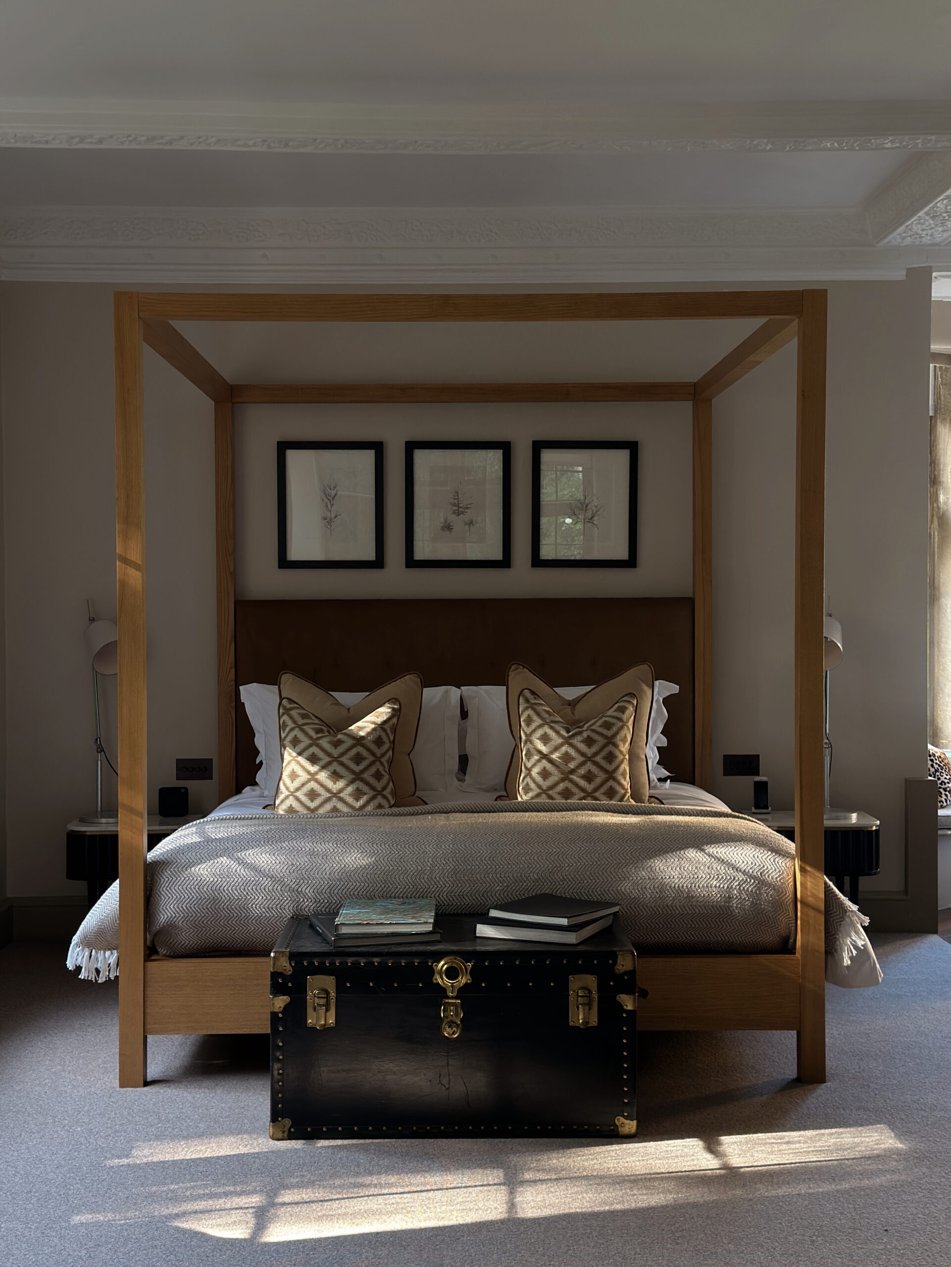 Inside the Cotswolds' most fabulous manor house - Swoon by SLH